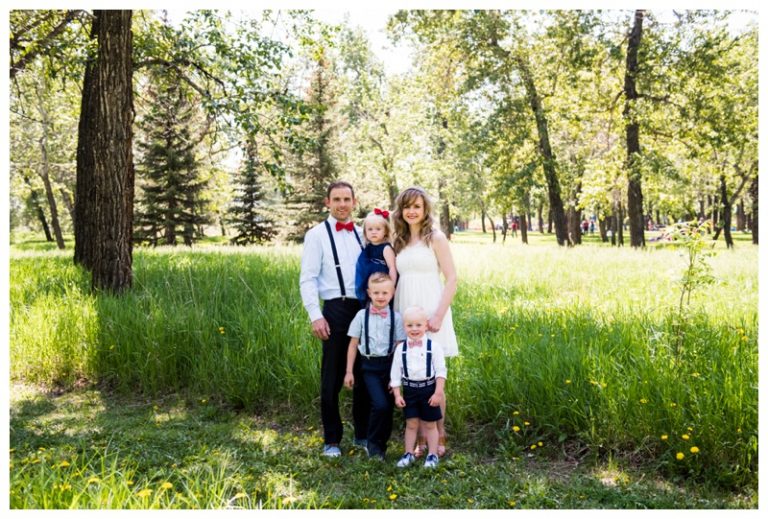 Calgary Family Photography | Calgary Pearce Estate Park Family Session